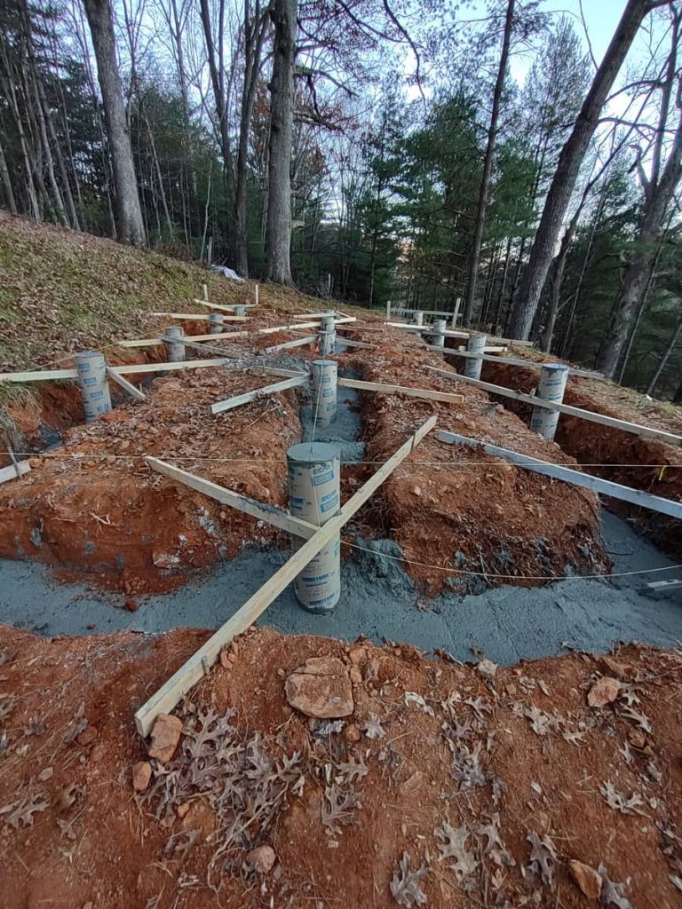 Ongoing Construction of a Modified A-frame Cabin Alexis- part 1 - Small ...