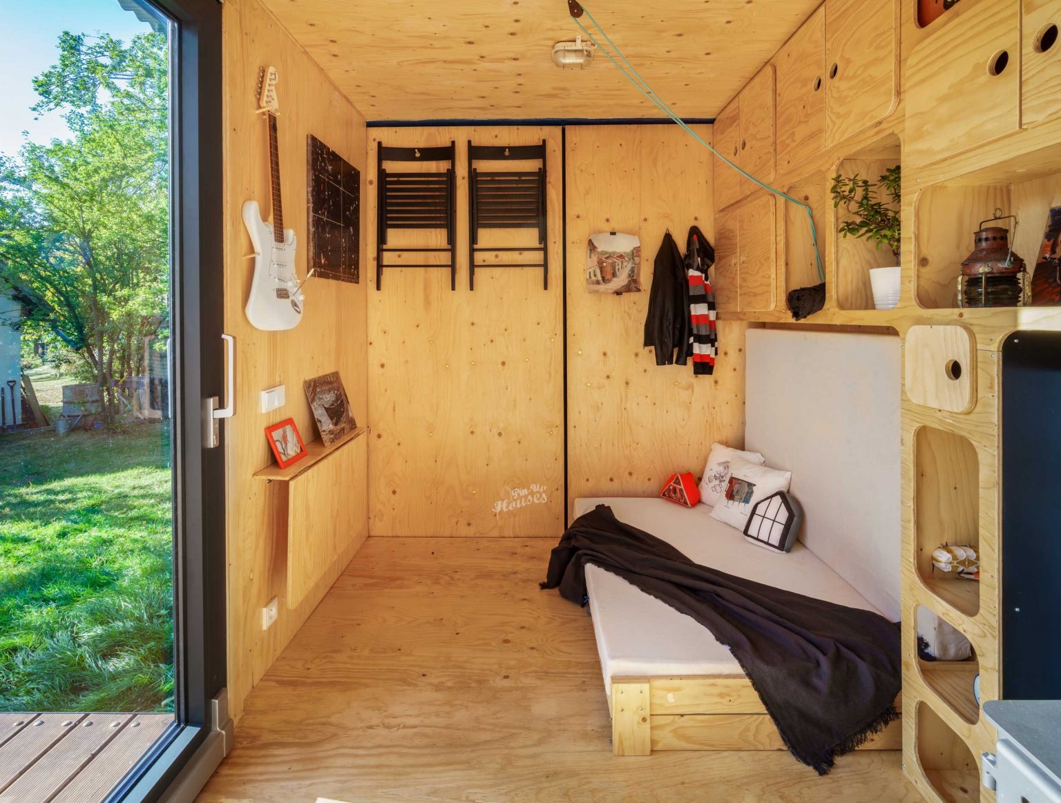 Off Grid HC Container House Plans